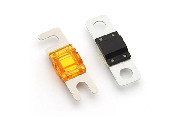 AMS Bolt Down Automotive Fuse Round Hole Type for Car Protection